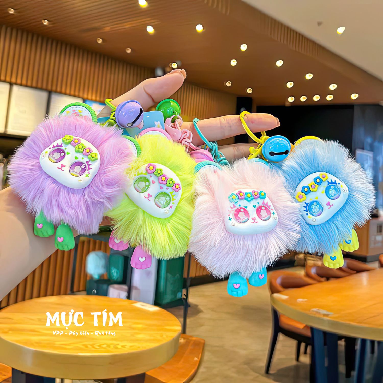 Móc khoá lông xù – mắt cute